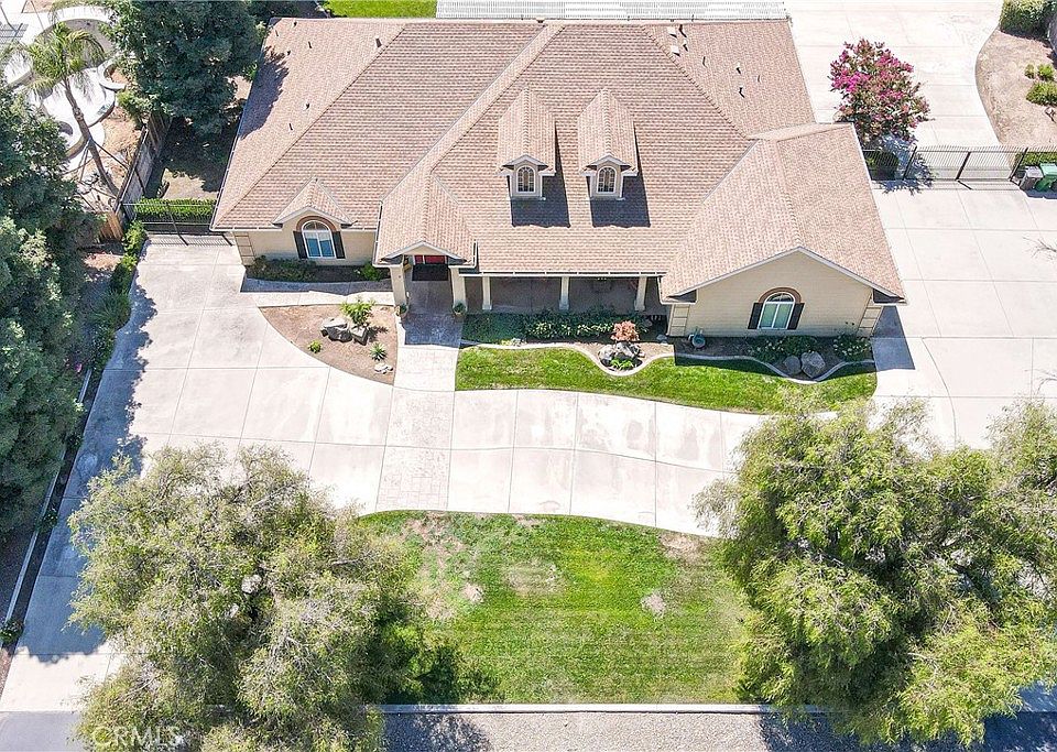 5233 Queen Elizabeth Dr, Atwater, CA 95301 | Zillow