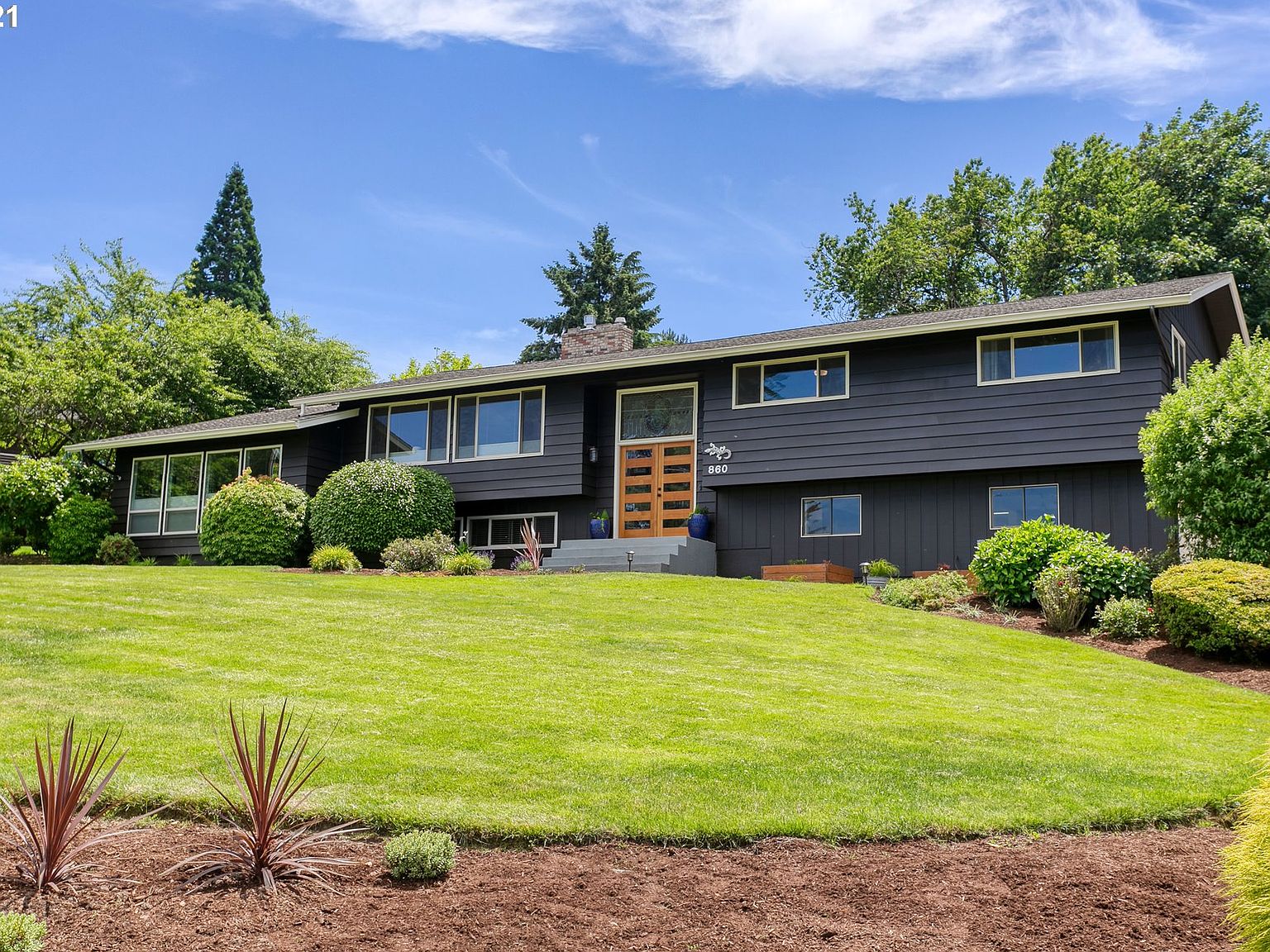 860 Skyland Dr, Lake Oswego, OR 97034 | Zillow