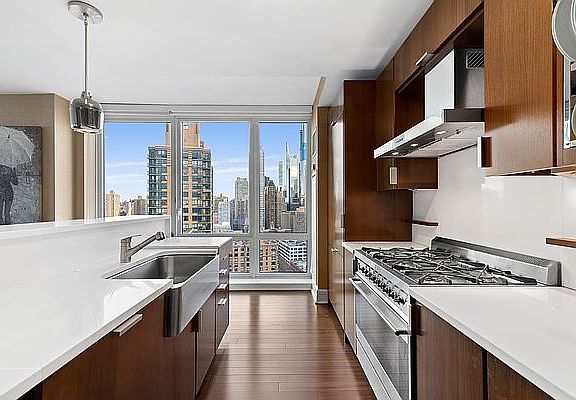 60 Riverside Blvd APT 3102, New York, NY 10069 | Zillow