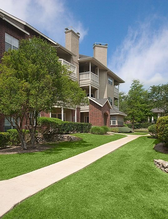 2035 Lockhill Selma Rd, San Antonio, TX 78213 | Zillow