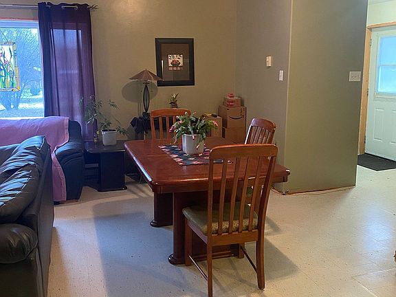 43 Veterans Rd, Moosonee, ON P0L 1Y0 | MLS #X8008920 | Zillow