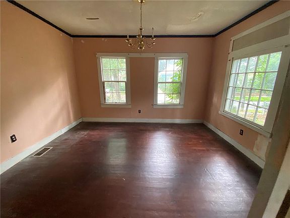 1350 Old Shell Rd, Mobile, AL 36604 | Zillow