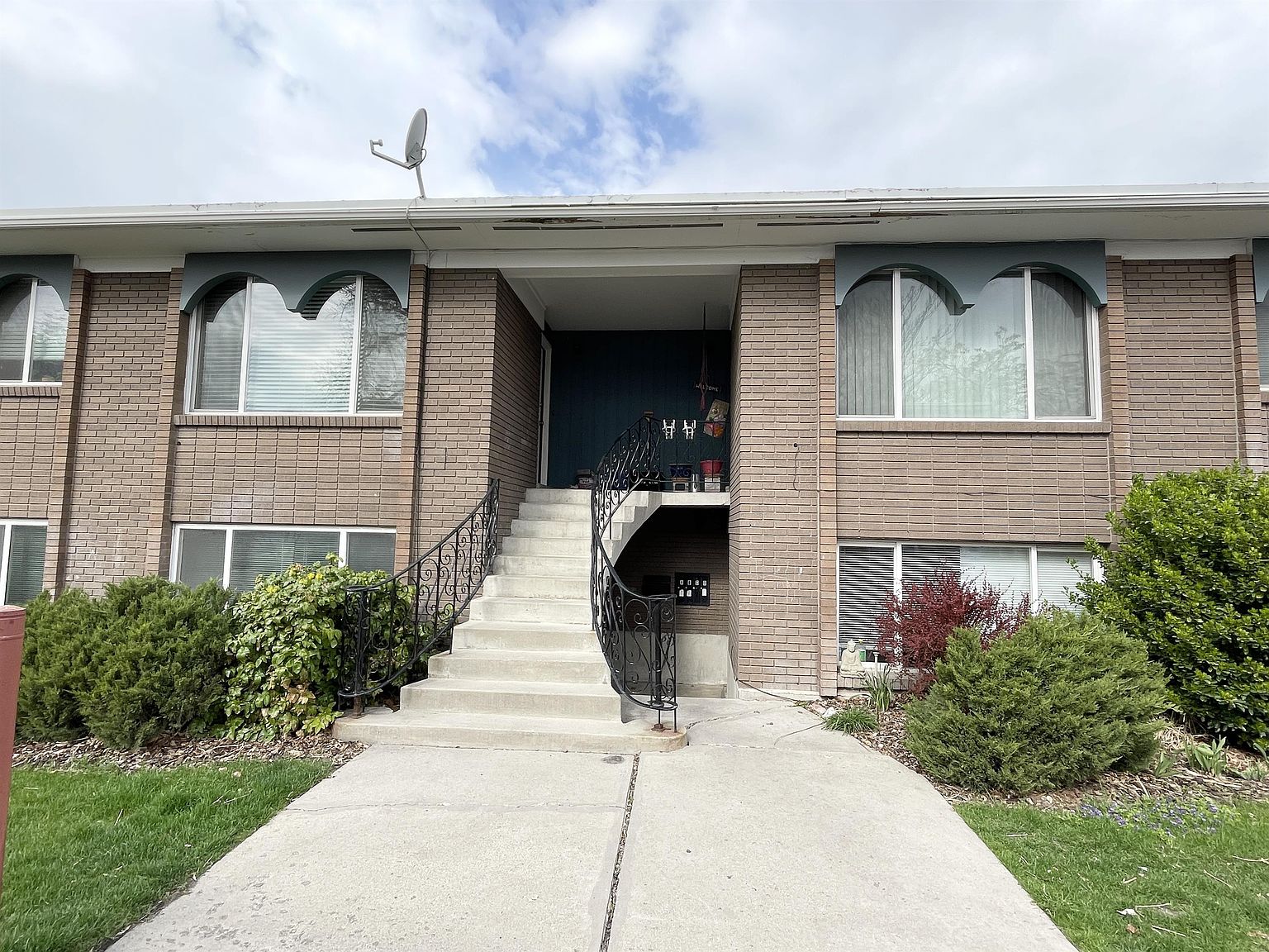 549 E Stringham Ave #B, Salt Lake City, UT 84106 | Zillow