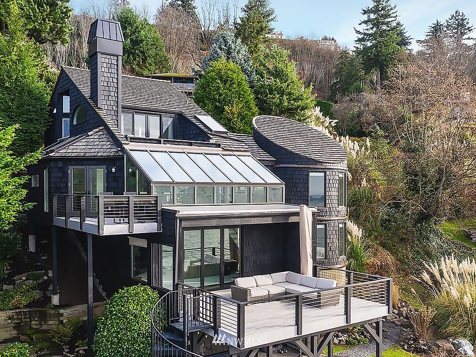 3251 Perkins Lane W, Seattle, WA 98199 | Zillow