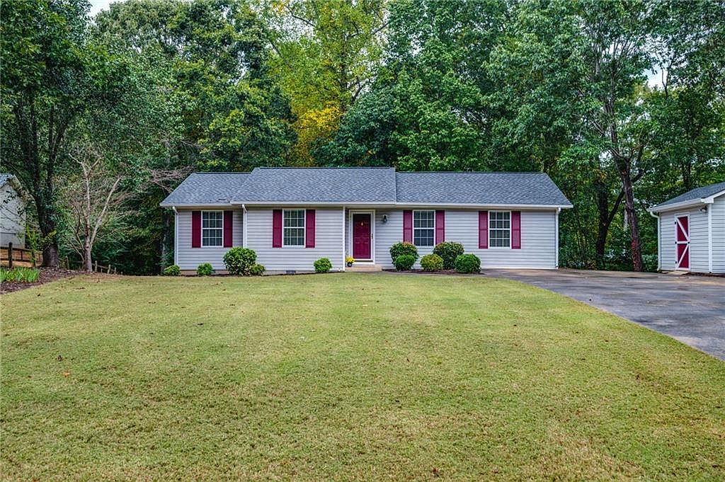 4765 Perry Rd, Gainesville, GA 30506 | Zillow