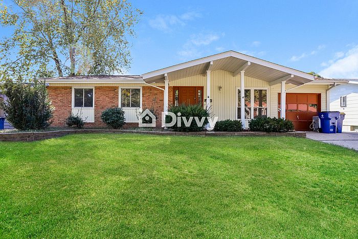 1366 Springhurst Dr, Florissant, MO 63031 | Zillow