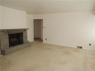 434 Summit Dr, Pittsburgh, PA 15228 | Zillow