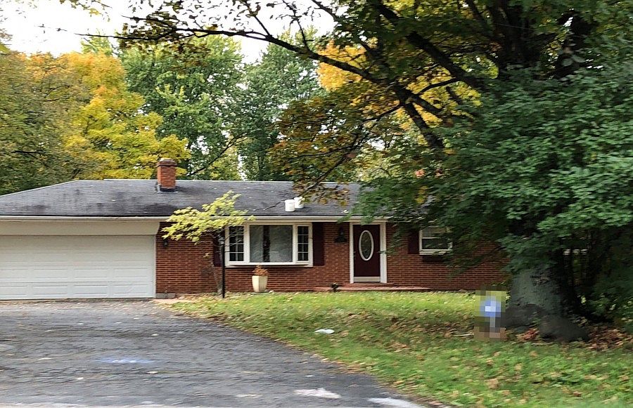 215 W Lytle Five Points Rd, Springboro, OH 45066 | Zillow