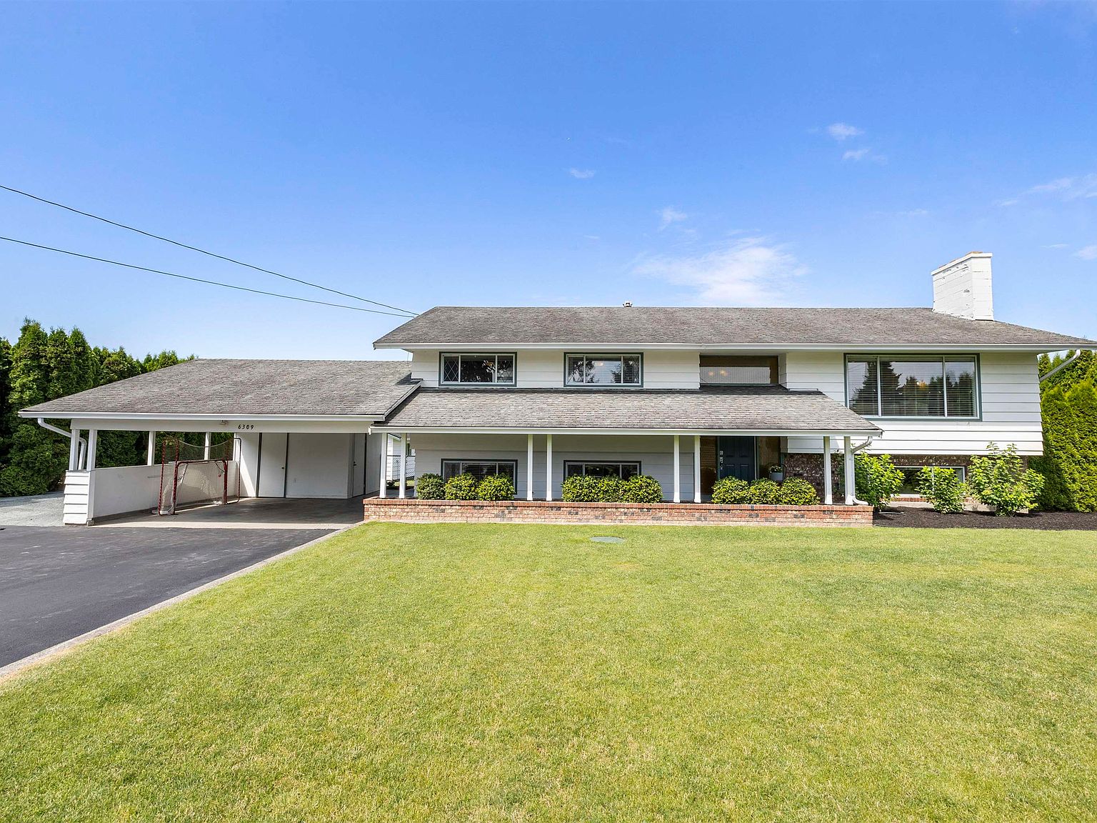 6309 Sumas Prairie Rd, Chilliwack, BC V2R 4N6 | MLS #R3017896 | Zillow