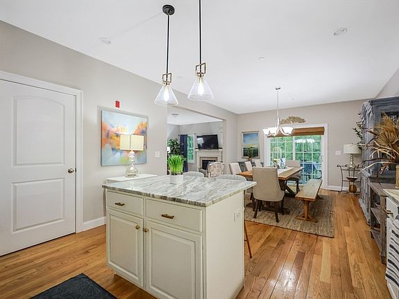 46 Leanne Way #46, Franklin, MA 02038 | Zillow