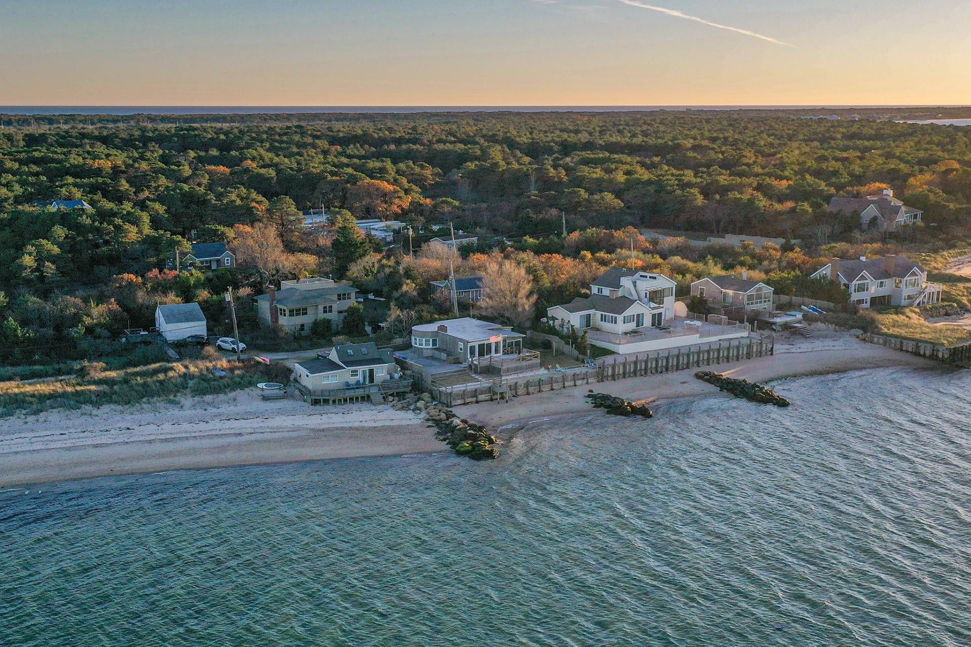 302 Shore Rd, Amagansett, NY 11930 | Out East