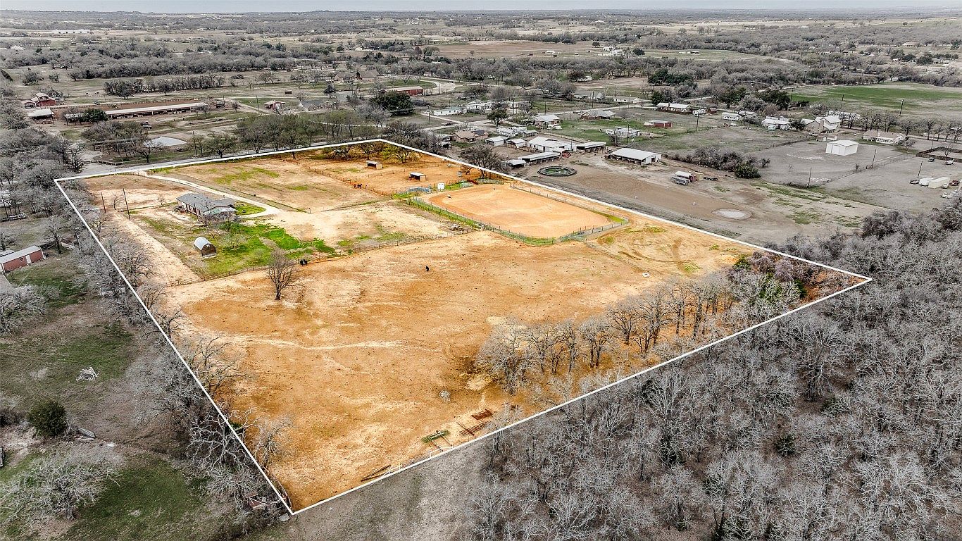 644 Gilliland Rd, Springtown, TX 76082 | Zillow 644 Gilliland Rd, Springtown, TX 76082 | Zillow