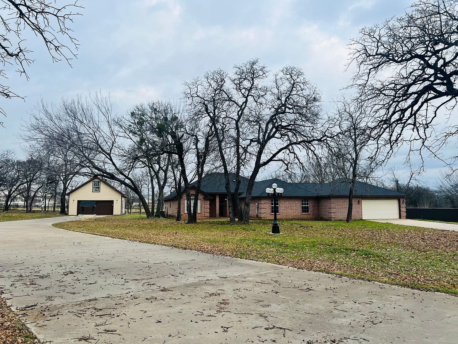 203 Ranch Rd, Joshua, TX 76058 | Zillow