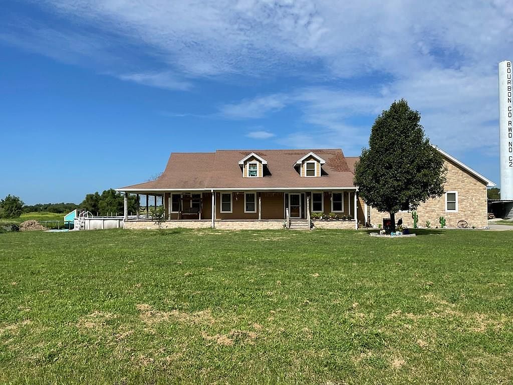 111 S Prairie St, Hepler, KS 66746 | Zillow