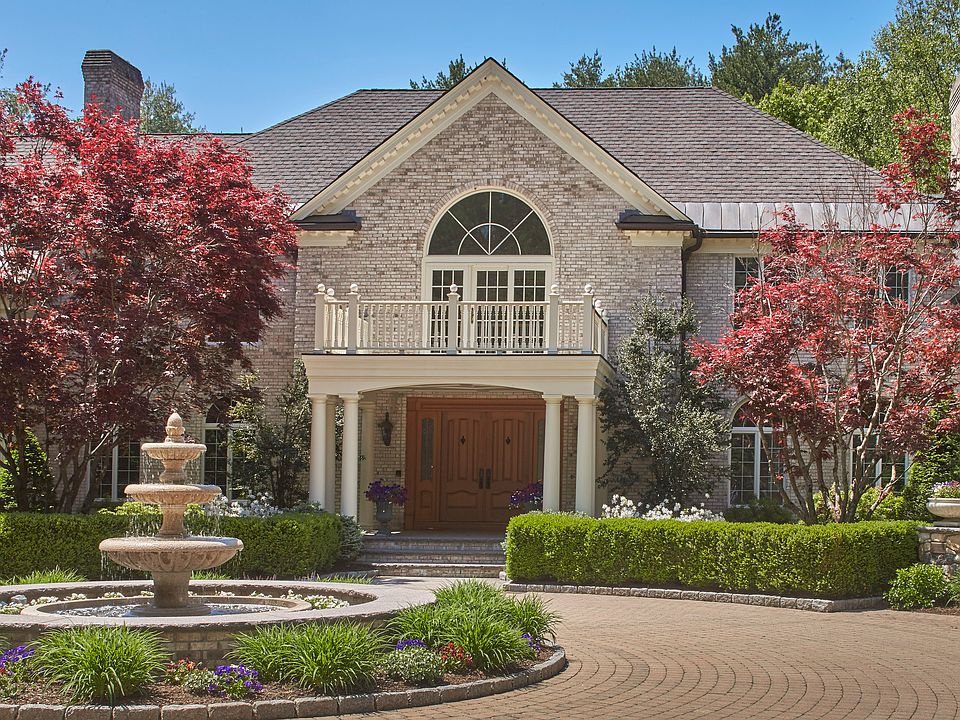 193 Dutton Rd, Sudbury, MA 01776 | Zillow