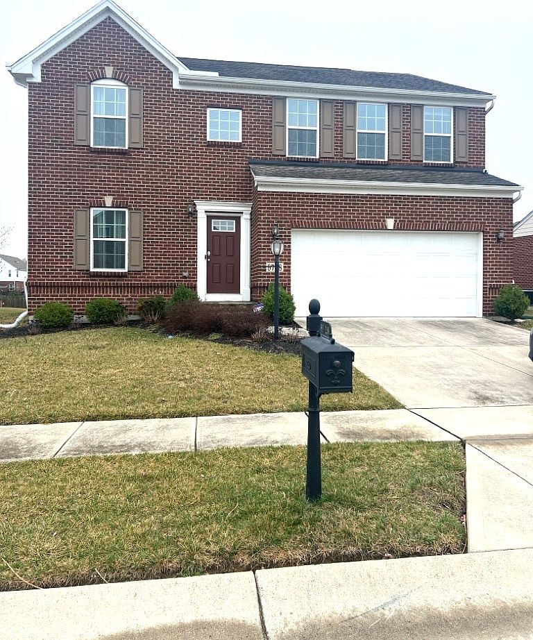 9728 Linden Brook Dr, Centerville, OH 45458 | Zillow