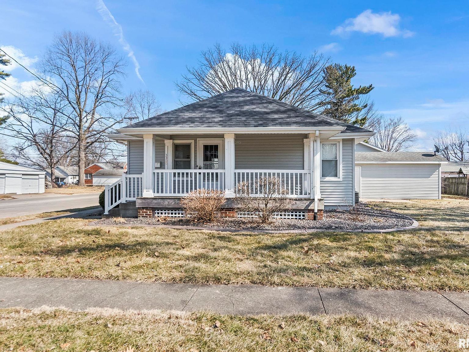 3300 S 4th St, Southern View, IL 62703 | Zillow