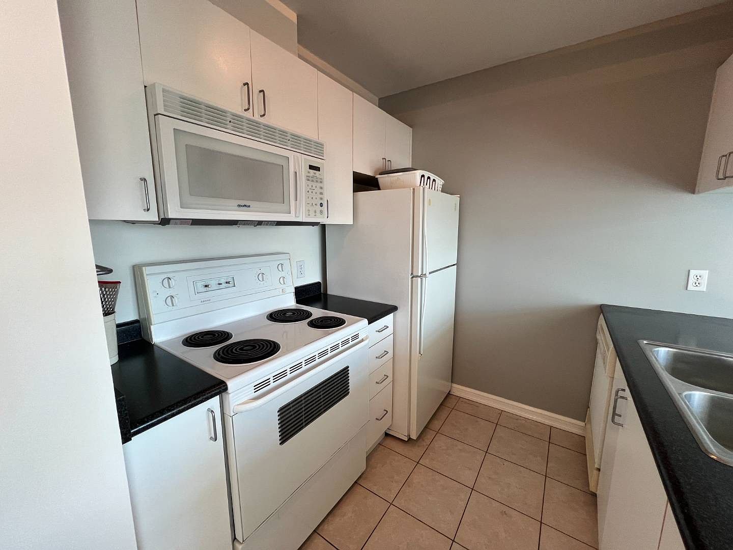 438 Seymour St #2410, Vancouver, BC V6B 6H4 | Zillow