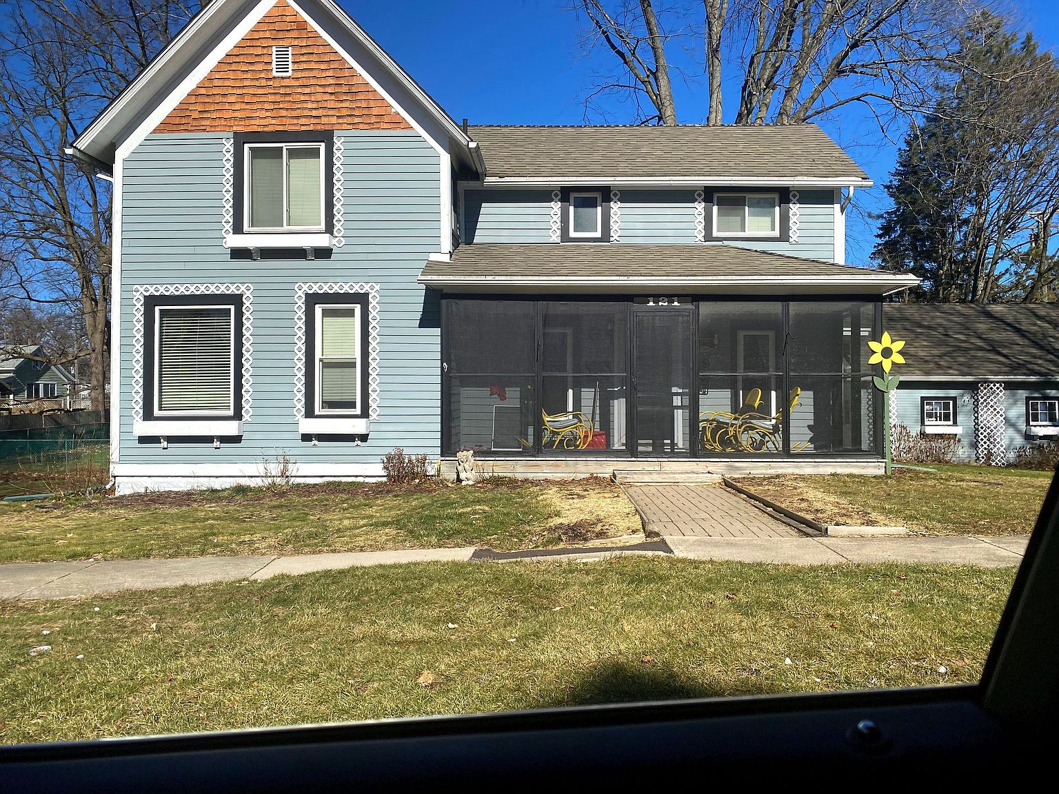 121 Madison St, Howell, MI 48843 | Zillow