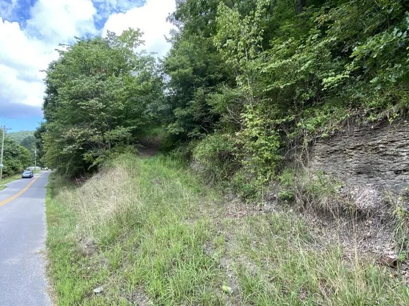 David KY Real Estate - David KY Homes For Sale | Zillow