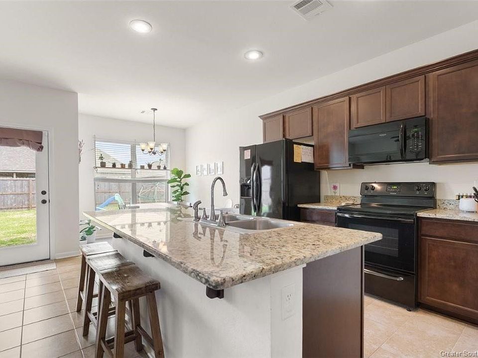 1947 Calvin Ct Lake Charles, LA, 70607 - Apartments for Rent | Zillow