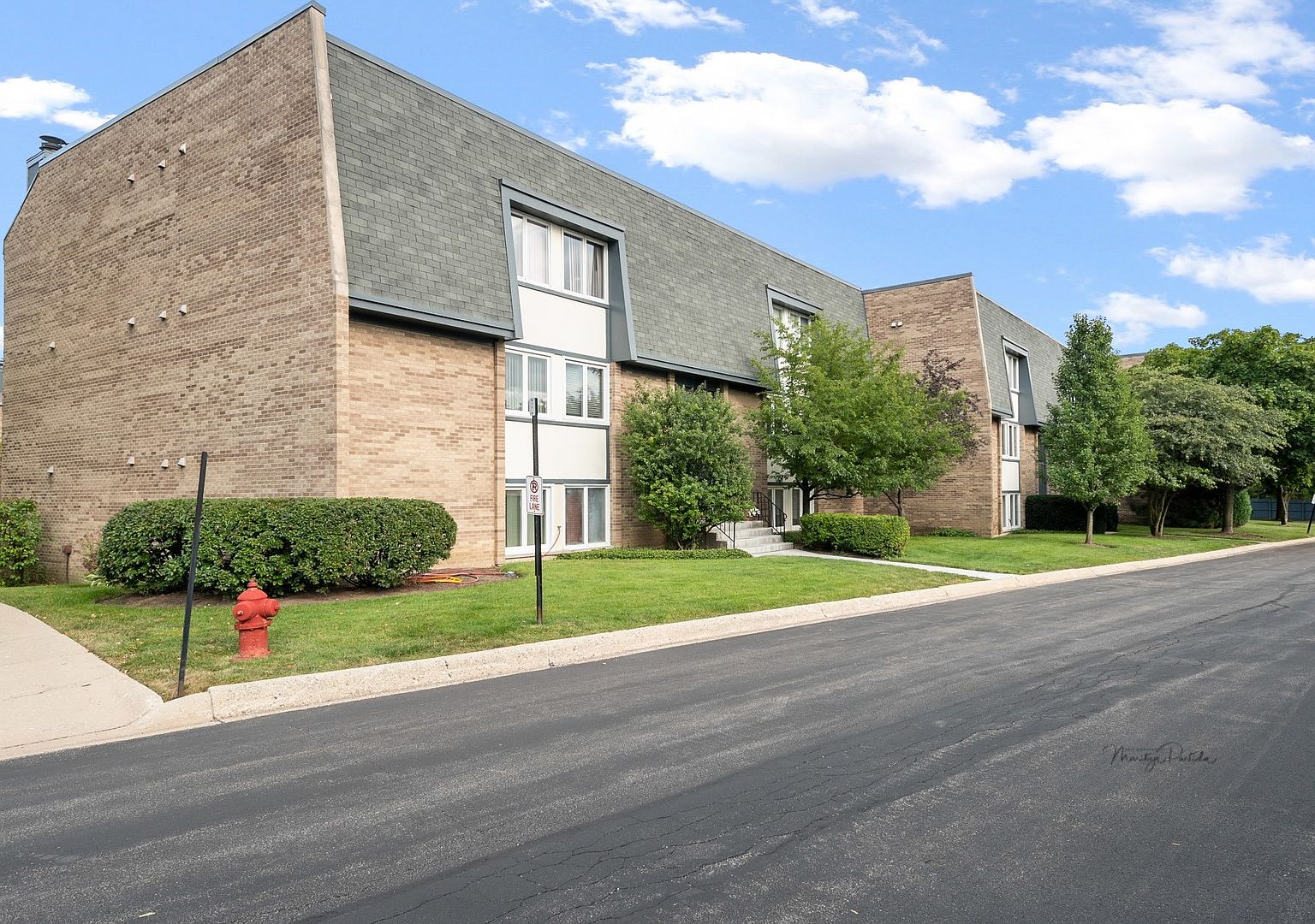1979 Ammer Ridge Ct UNIT 301, Glenview, IL 60025 | Zillow