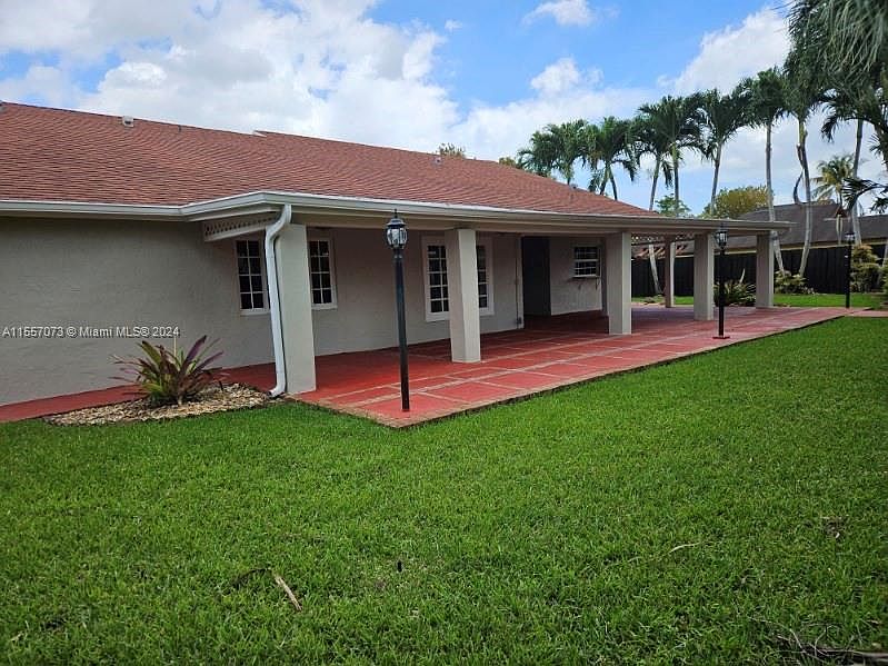 4868 SW 148th Pl, Miami, FL 33185 | Zillow