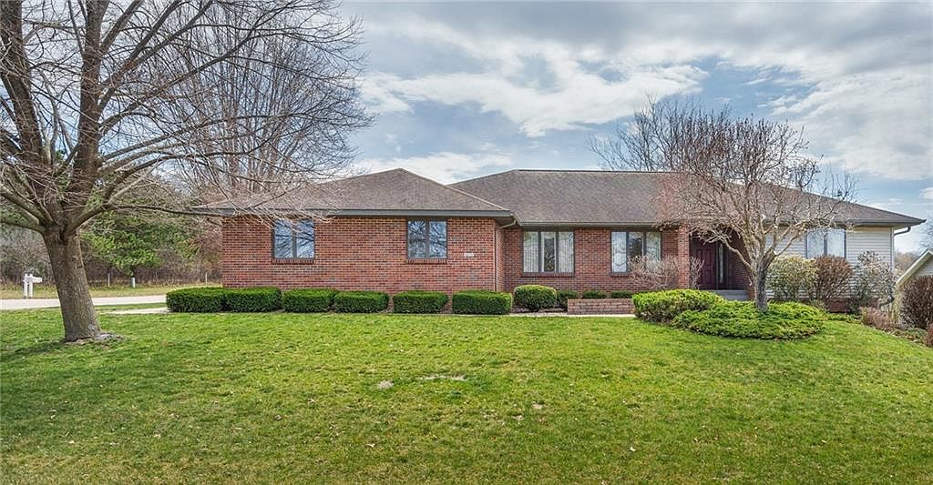 18117 Fredrickson St, Whitehall, WI 54773 | Zillow