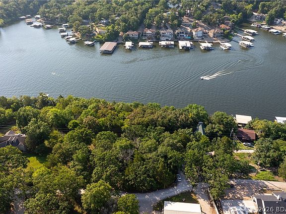 Tomahawk Point, Sunrise Beach, MO 65079 | MLS #3584586 | Zillow