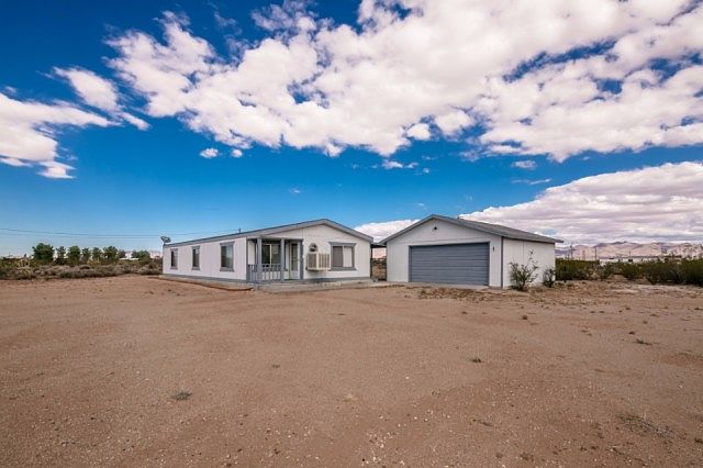 3724 N Stewart Mountain Rd, Golden Valley, AZ 86413 | Zillow