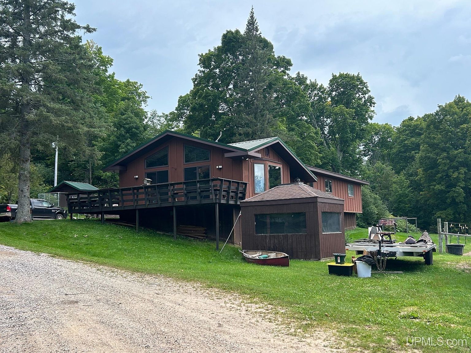 6549-N6549 Boarding House Rd, Foster City, MI 49834 | Zillow