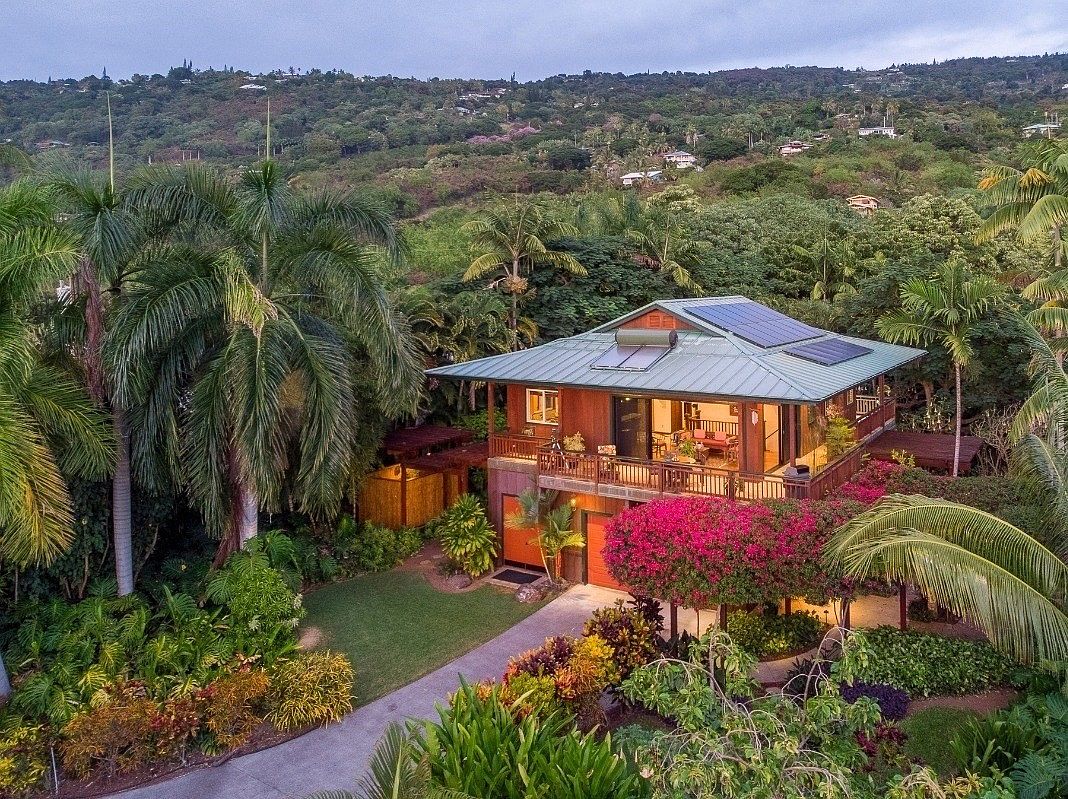 82-5778 Napoopoo Rd, Captain Cook, HI 96704 | Zillow