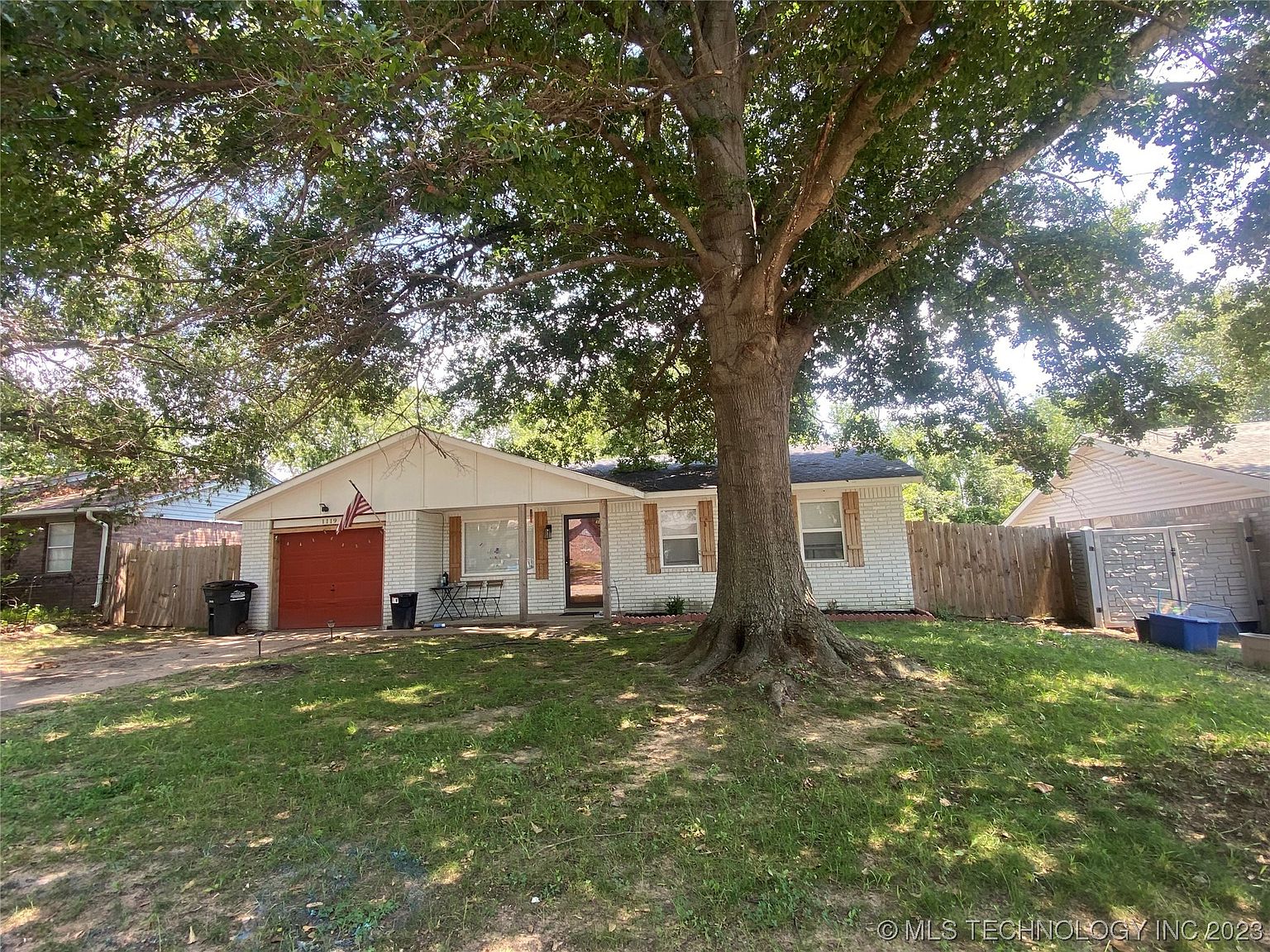 1119 S Oak St, Bristow, OK 74010 | MLS #2325889 | Zillow