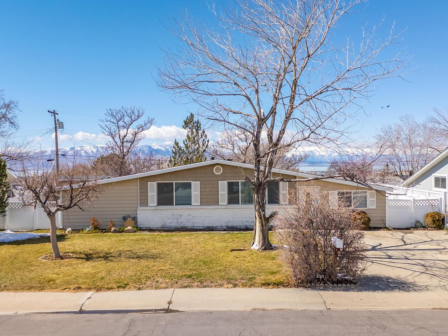 315 N 985 W, Orem, UT 84057 | MLS #2073564 | Zillow