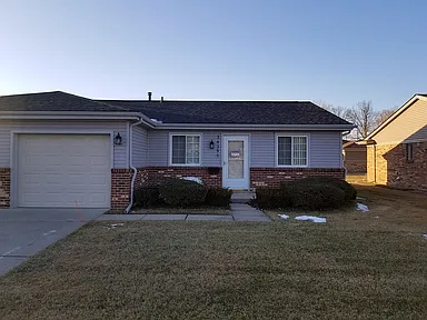 16891 N Gardenia Dr Fraser MI | Zillow