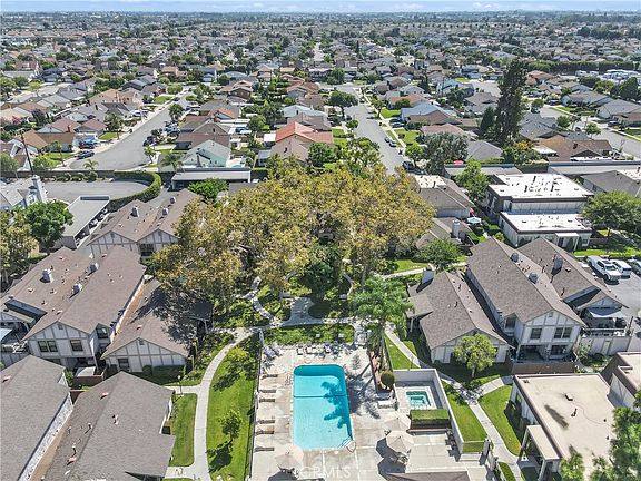 4835 Fieldbrook Ln, Cypress, CA 90630 | MLS #PW23171808 | Zillow