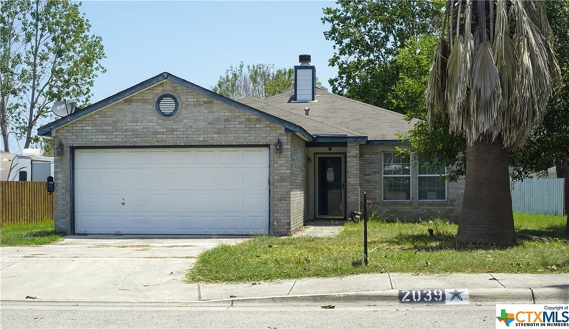 2039 Castleberry Rdg, New Braunfels, TX 78130 | Zillow