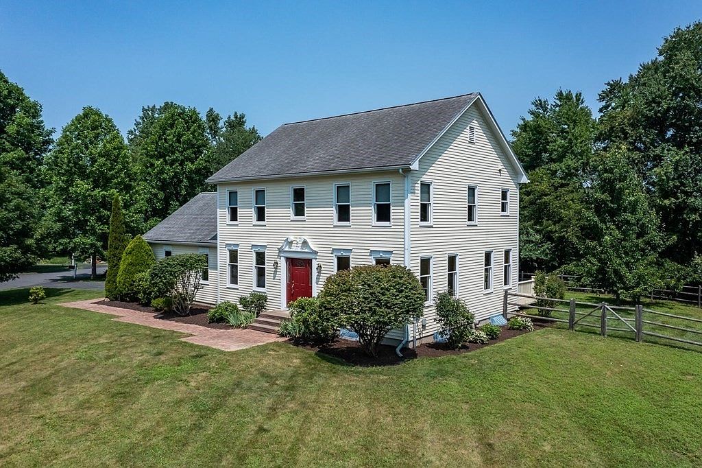 26 Hop Brook Rd, Amherst, MA 01002 | Zillow