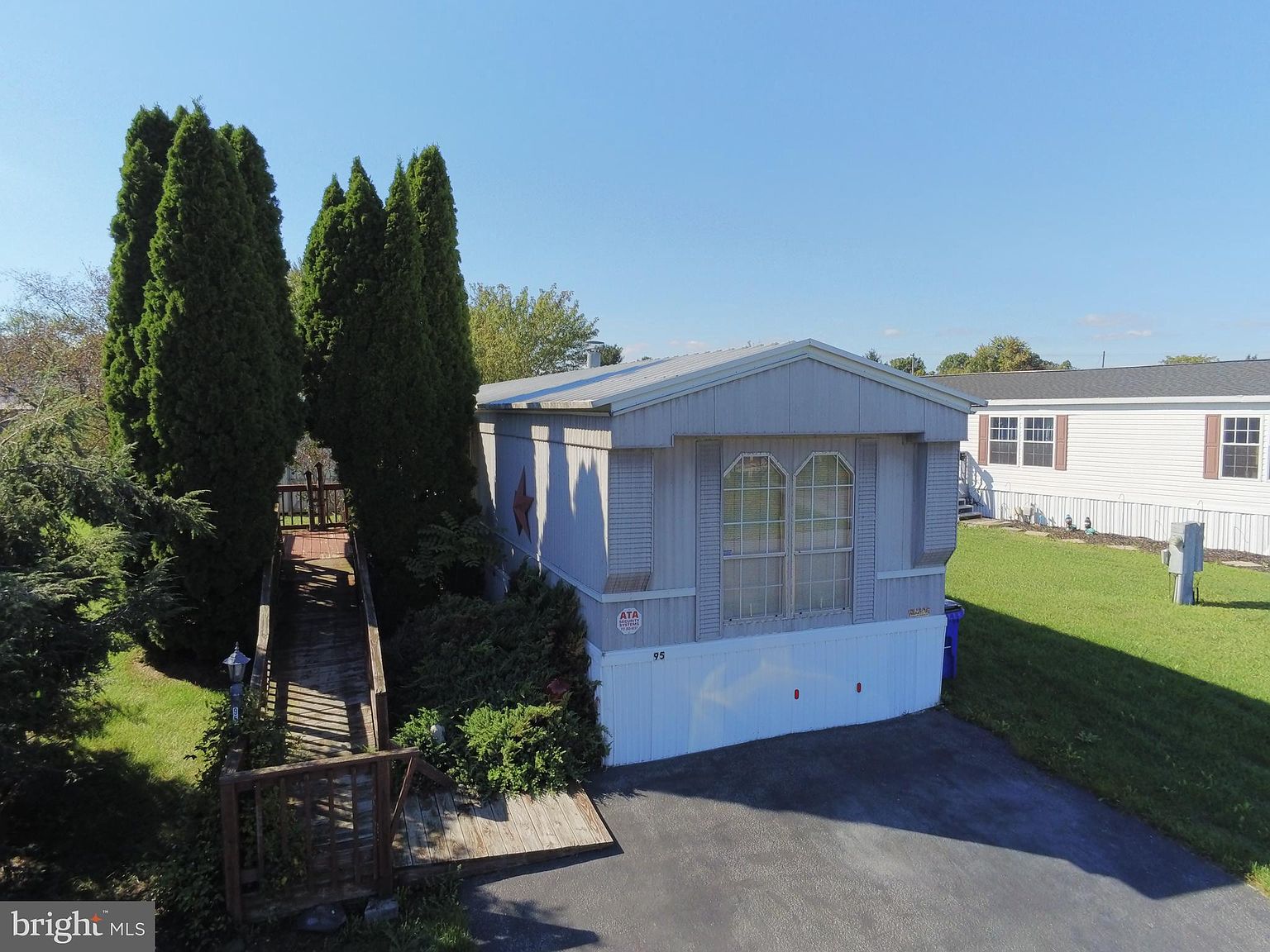 1024 Warm Spring Rd TRAILER 95, Chambersburg, PA 17202 | Zillow