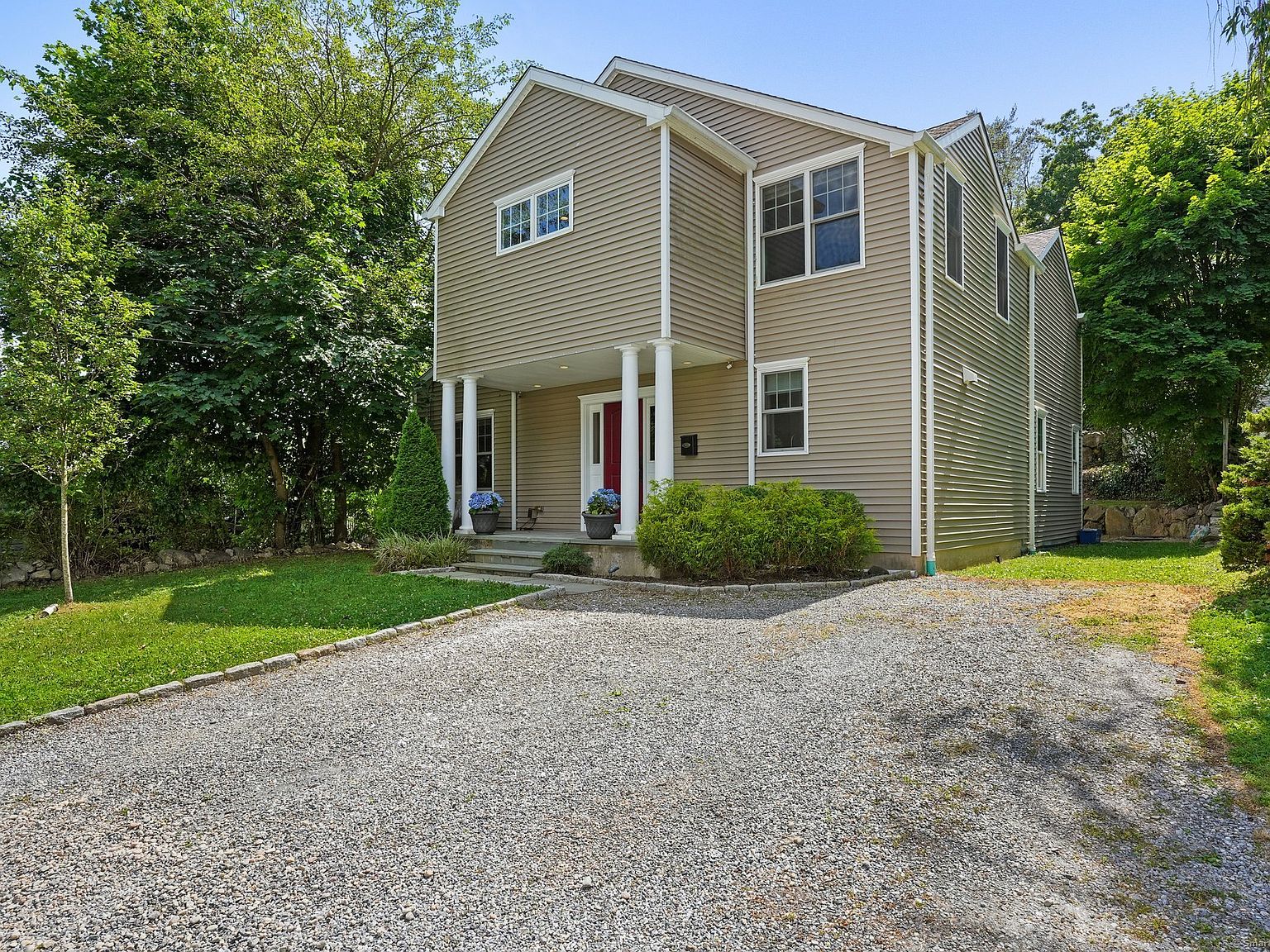 59 Hillside Avenue, New Canaan, CT 06840 | MLS #24106623 | Zillow