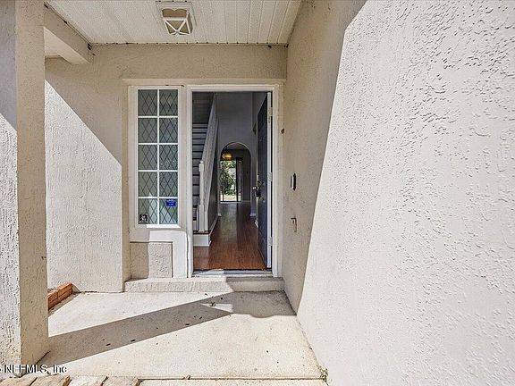 2710 LANTANA LAKES Drive E, Jacksonville, FL 32246 | MLS #2072591 | Zillow