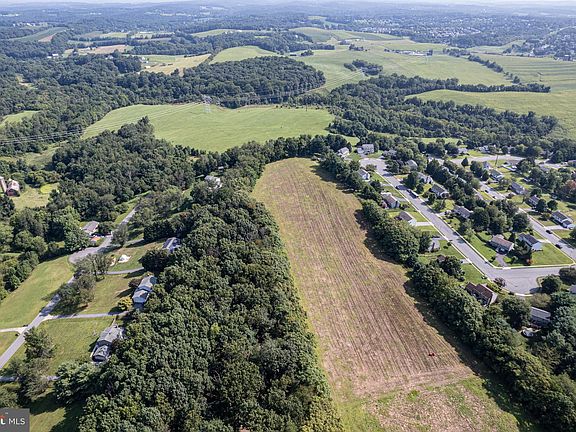 5425 Thornwood Ter, Mount Airy, MD 21771 | Zillow