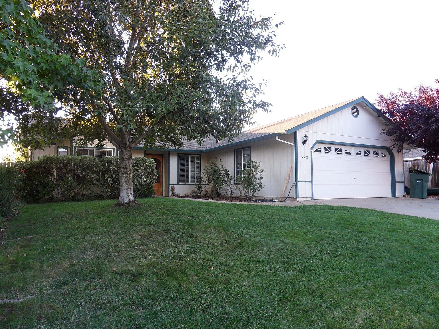 1442 Rose Tree Ln, Redding, CA 96003 | Zillow