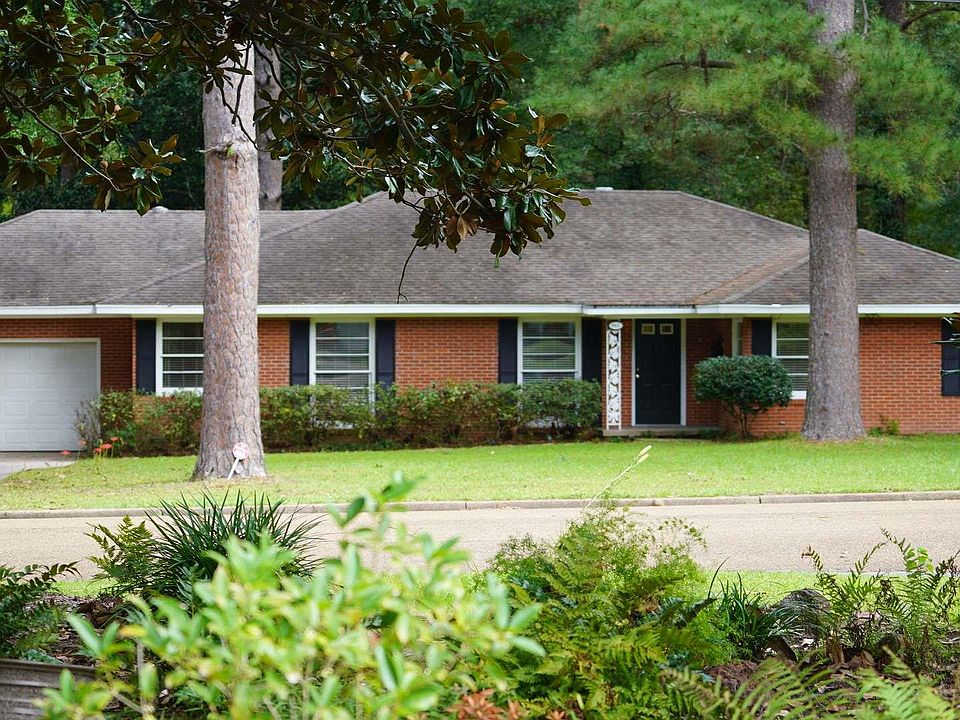 901 Robert St, Ruston, LA 71270 | Zillow