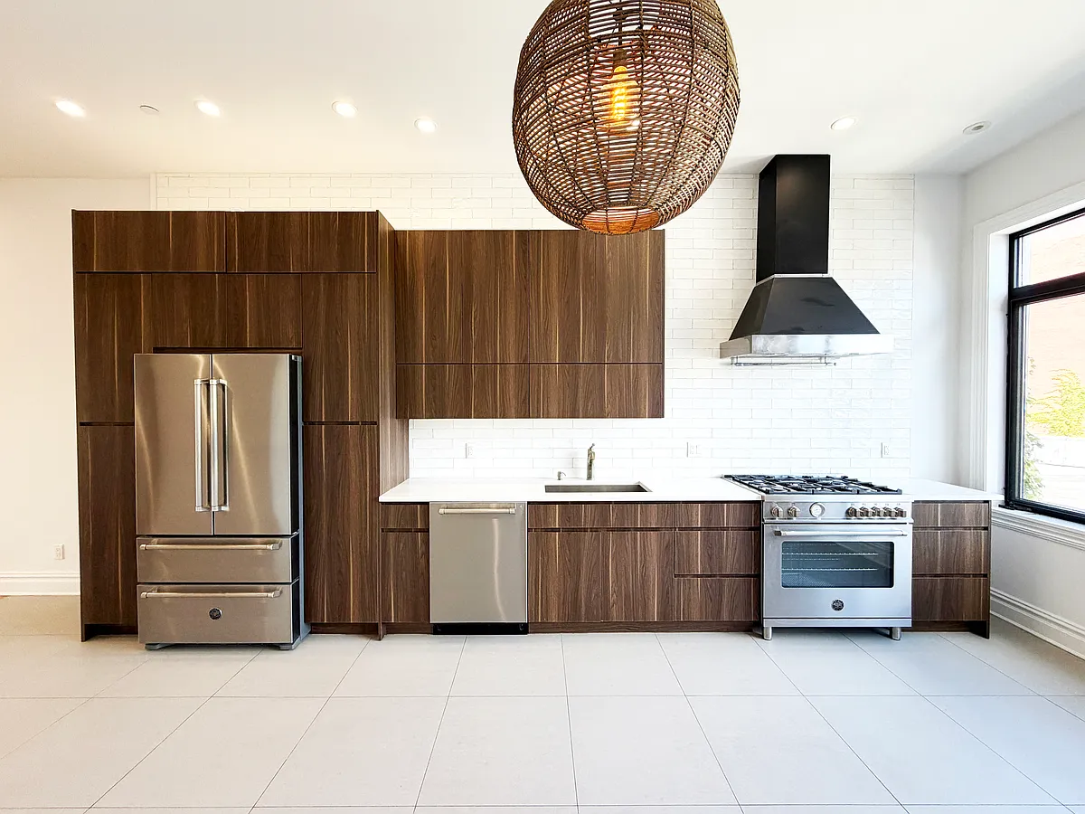 333 Tompkins Ave Apt 2, Brooklyn, NY 11216 | HotPads