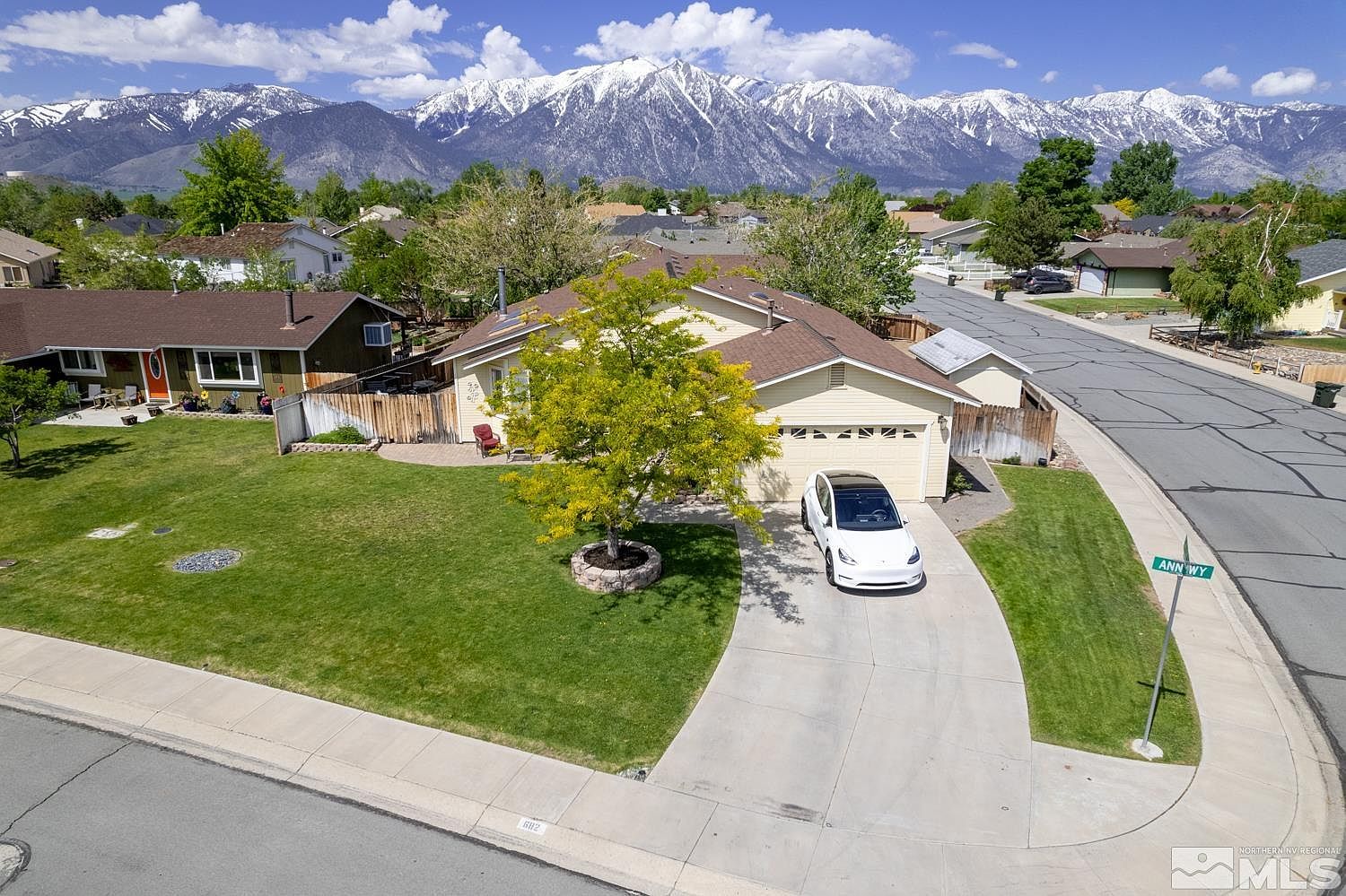682 Ann Way, Gardnerville, NV 89460 | Zillow