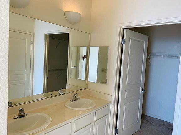 1 Crescent Way APT 1308, San Francisco, CA 94134 | Zillow