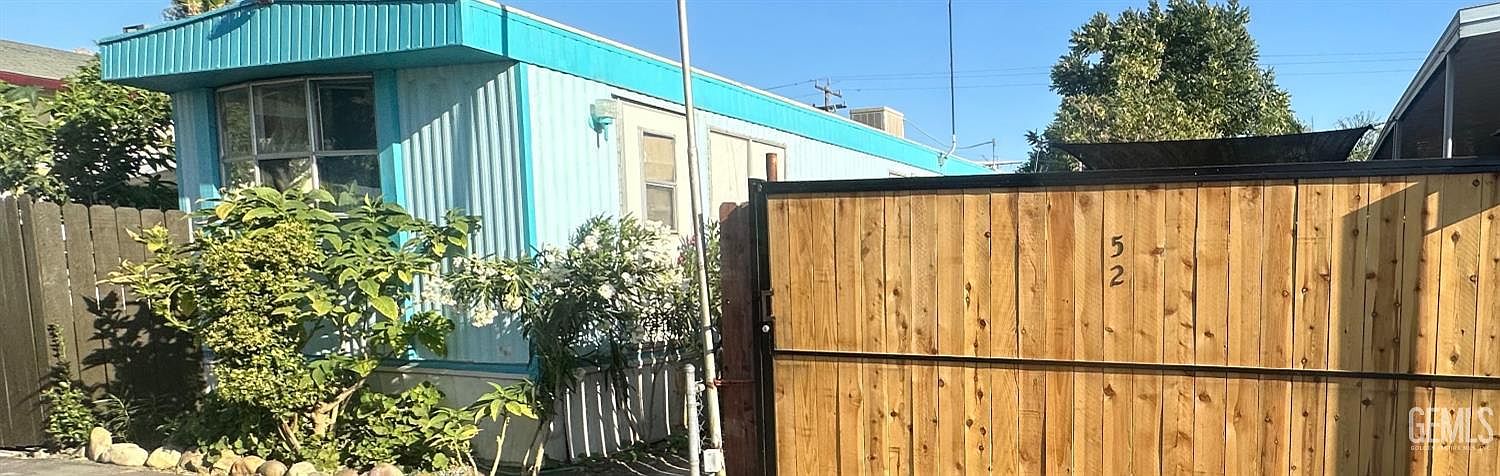 201 McCord Ave #52, Bakersfield, CA 93308 | MLS #202507422 | Zillow