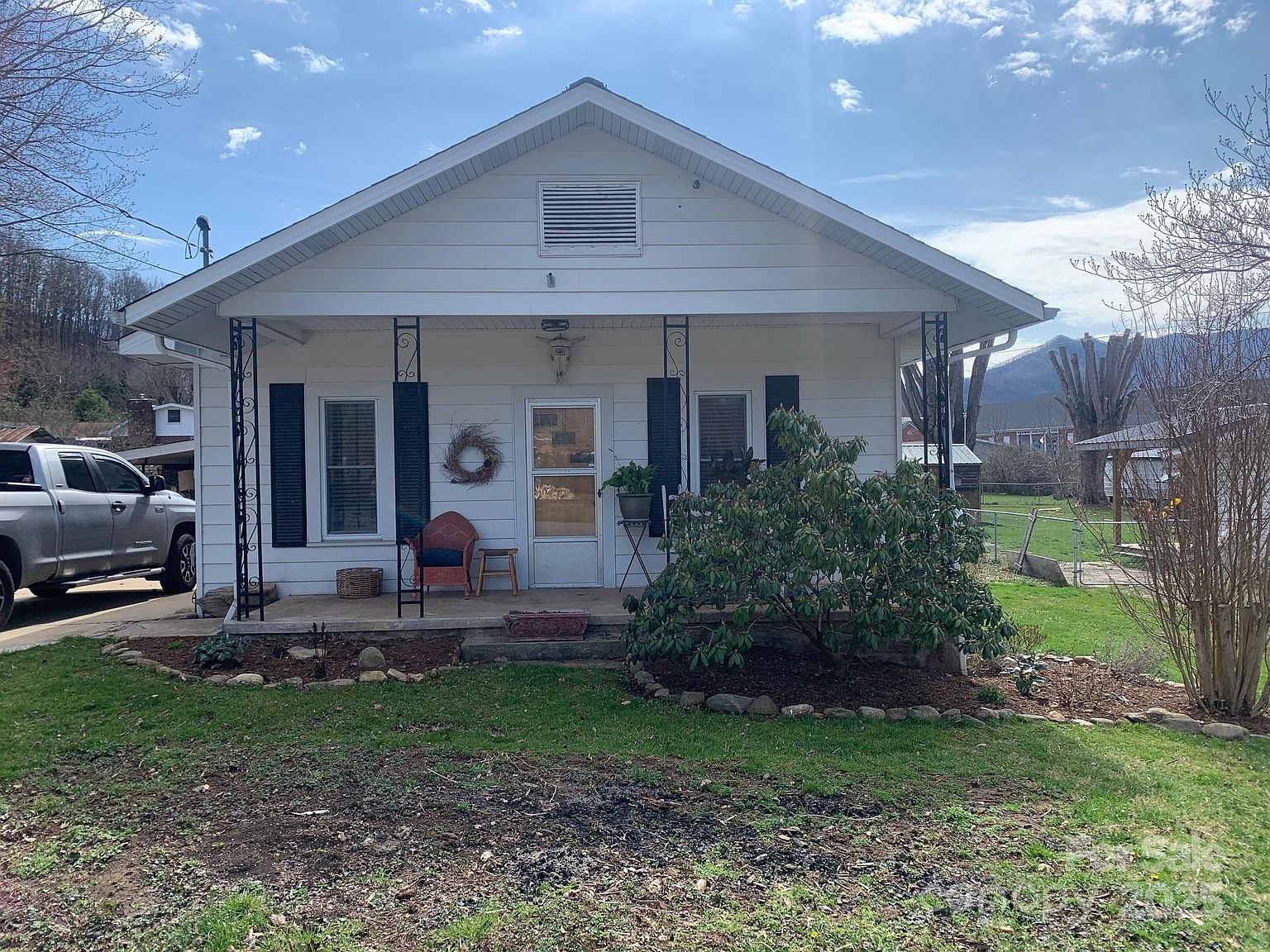 56 Kentucky Ave, Waynesville, NC 28786 | MLS #4296325 | Zillow