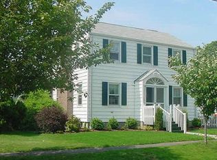 218 Nichols Street, Fairfield, CT 06824 | Zillow